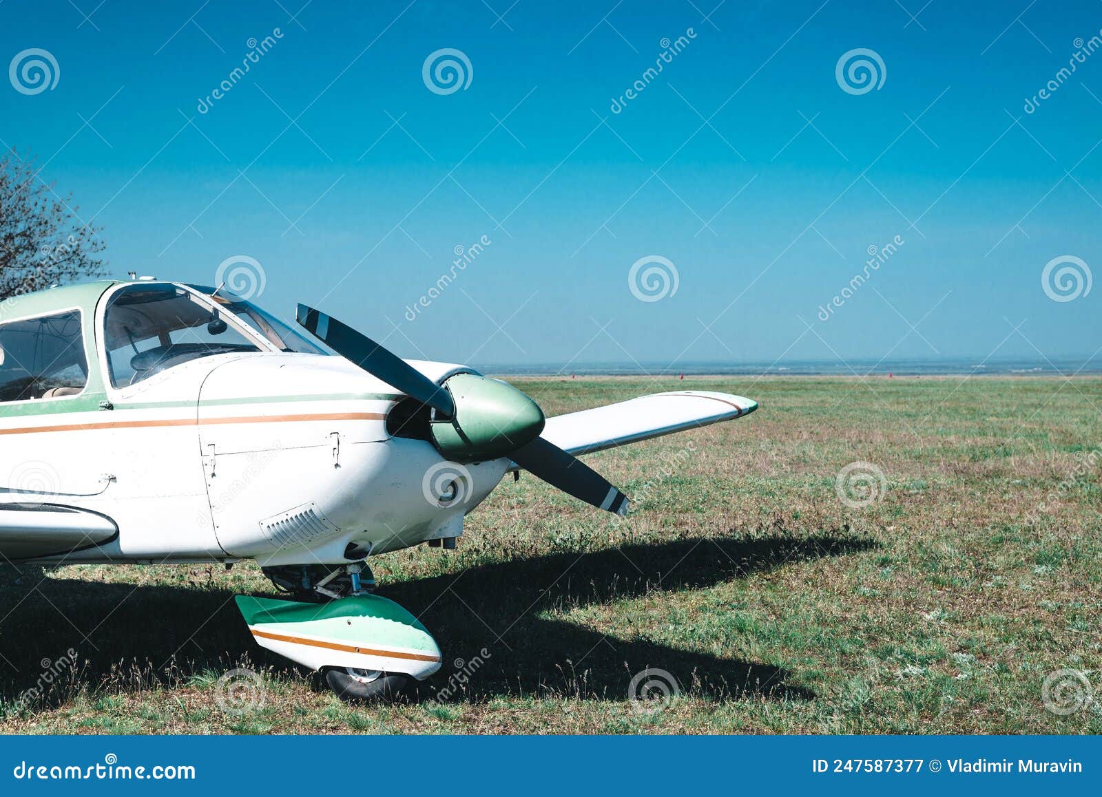 Small Airplane on the Grass Stock Image - Image of airfield, green ...