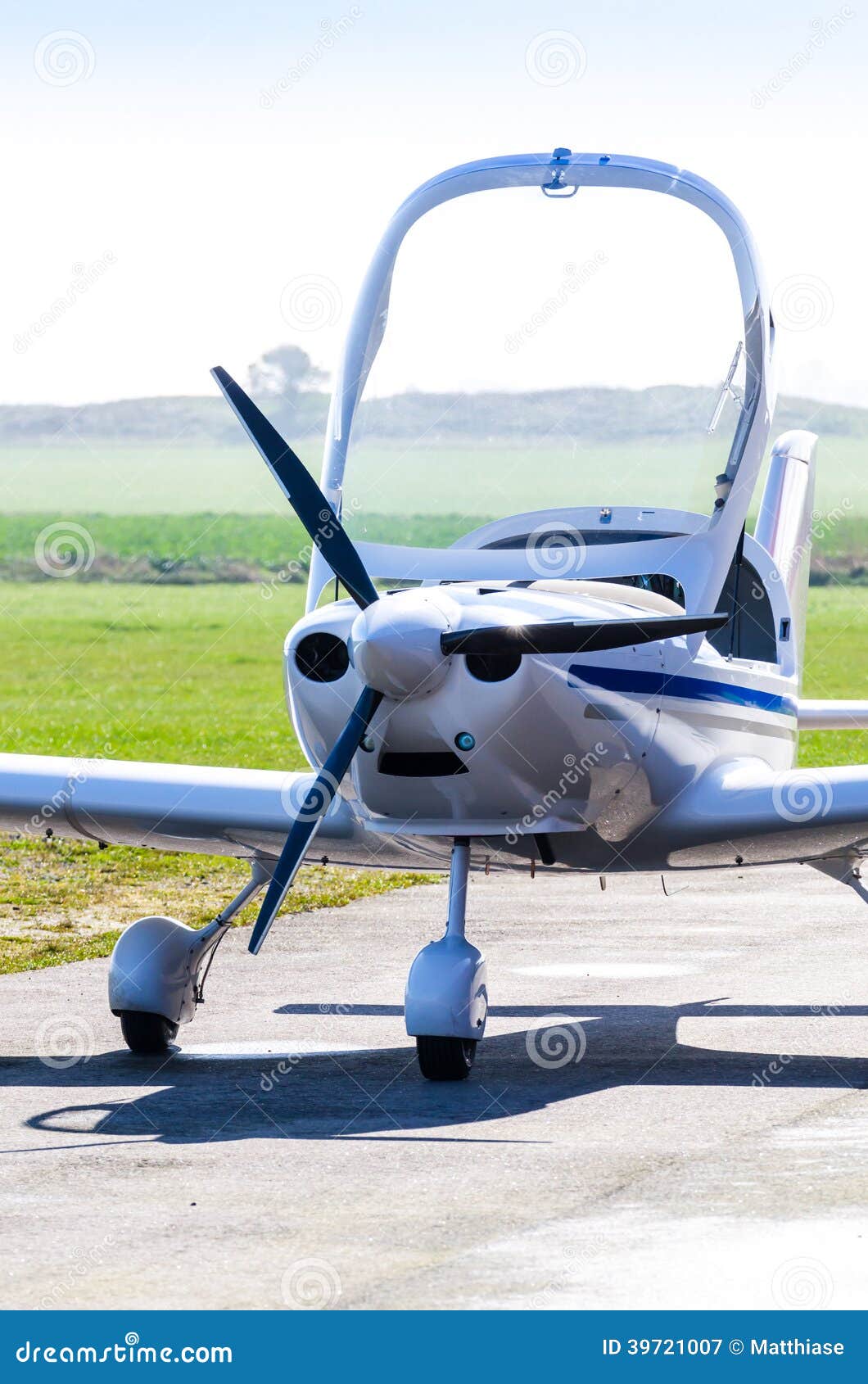 Small airplane on ground stock image. Image of private - 39721007