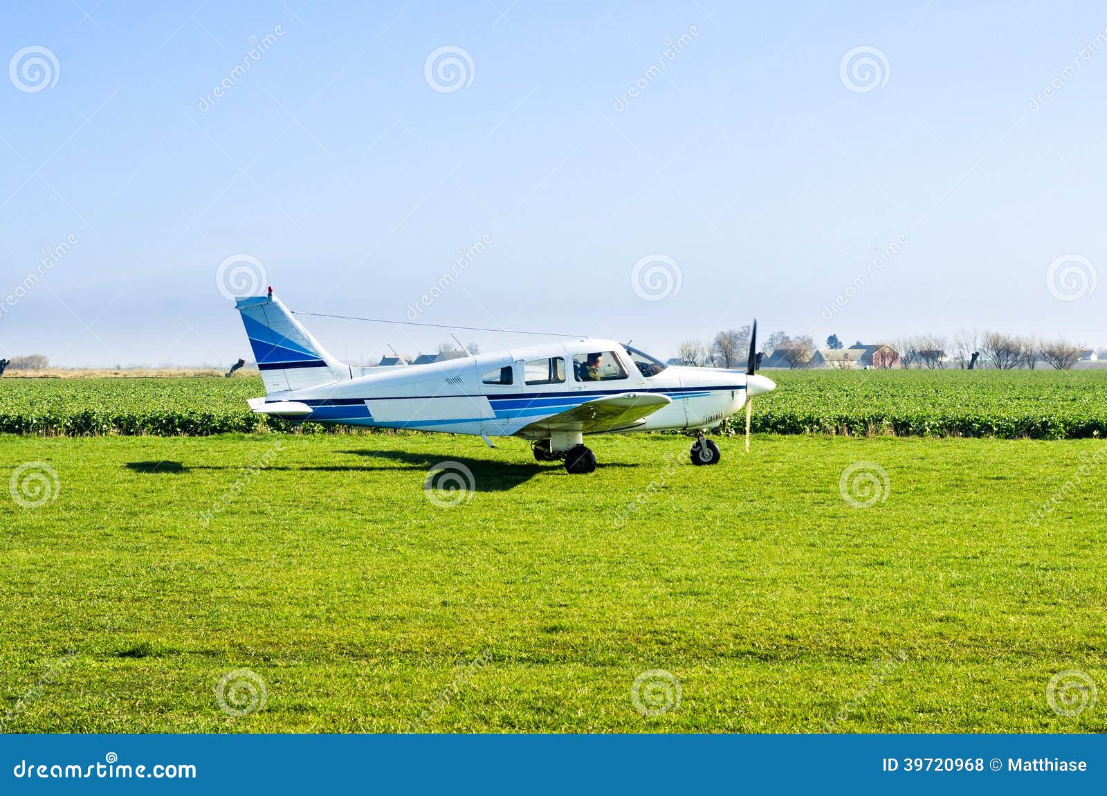 Small airplane on ground stock photo. Image of commuter - 39720968