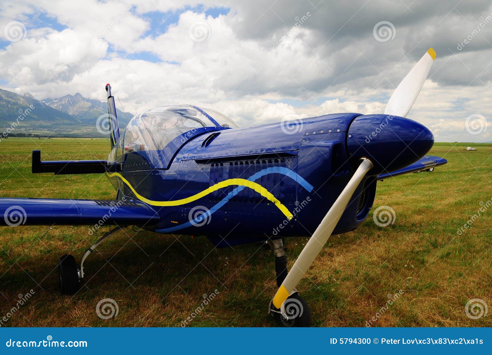 Small airplane - propeller stock photo. Image of airplane - 5794300