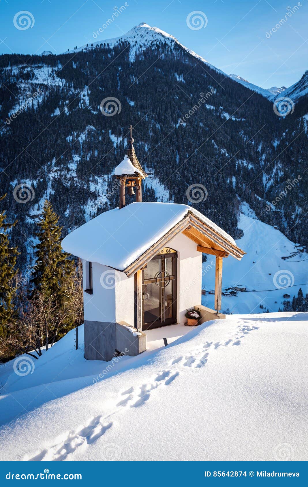 Small Alpine Chapel in the Austrian Alps Stock Photo - Image of alpine ...