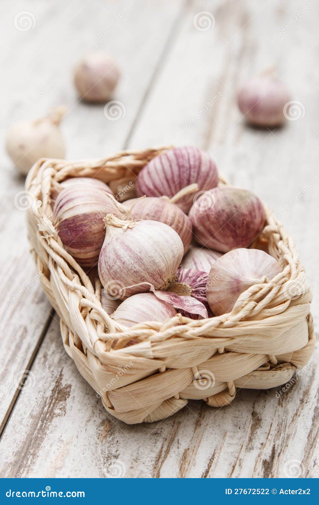 Small basket with garlic stock photo. Image of basket - 27672522