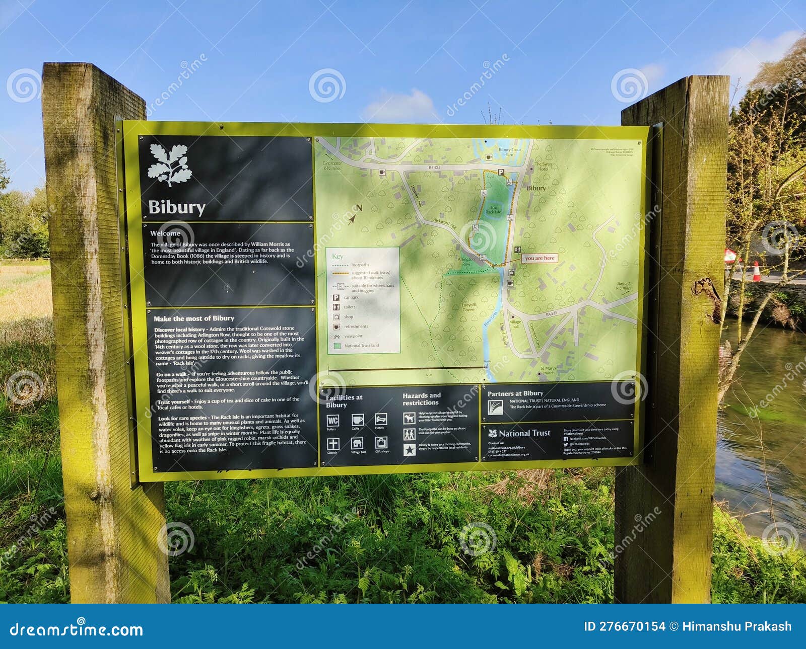 Small Bibury city with map editorial stock image. Image of tree - 276670154