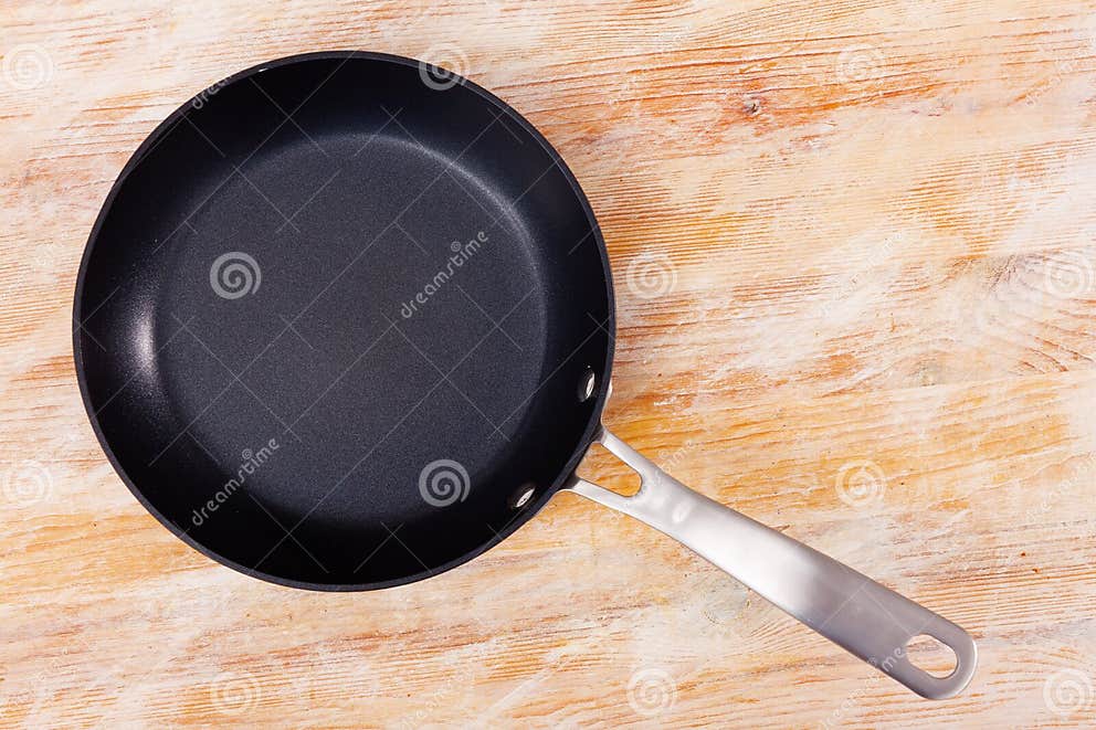 Small Black Enameled Frying Pan with Long Handle Stock Image - Image of ...