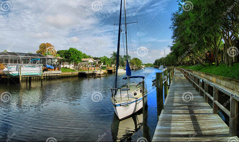 Small boat dock stock photo. Image of docked, reflection - 3509708