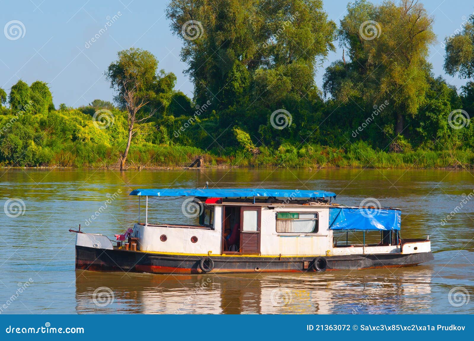 Small Boat Sailing on the River Stock Photo - Image of tourism, leisure ...