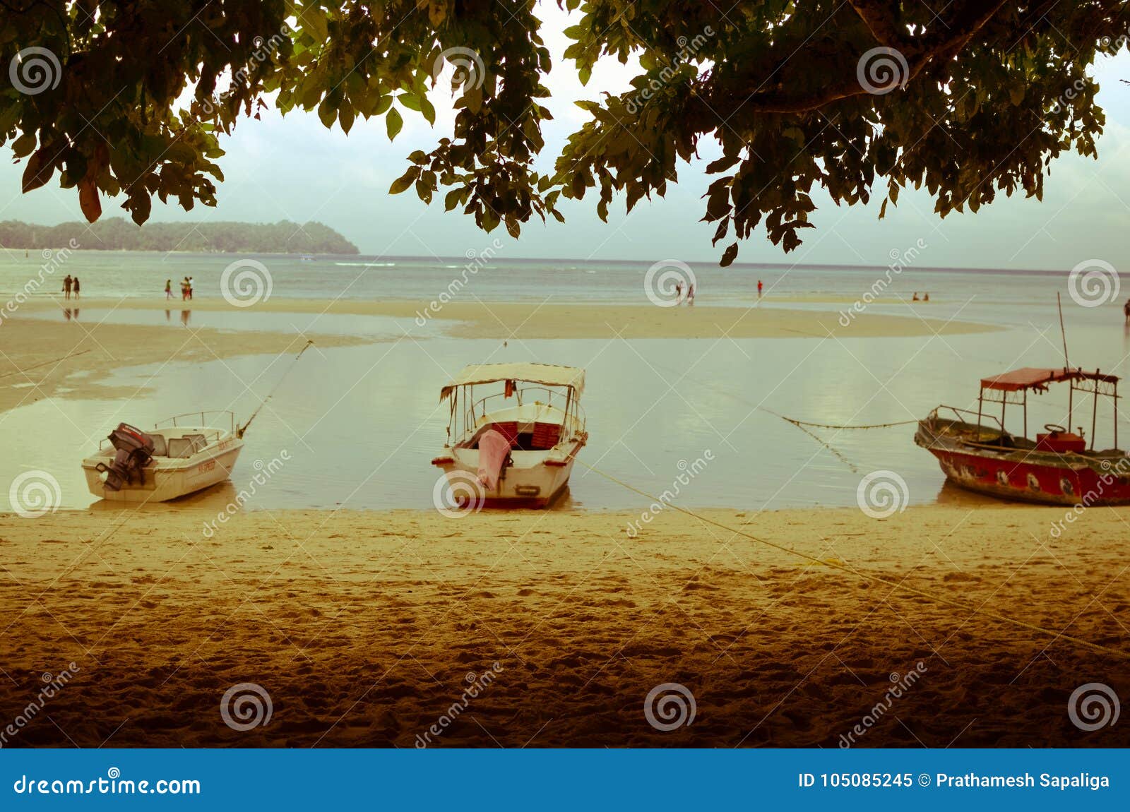 Small Boats on a Beach editorial image. Image of fishing - 105085245