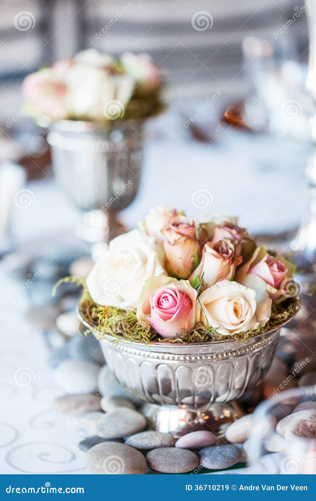 Small Bouquet of Roses on Table at Wedding Stock Image - Image of ...