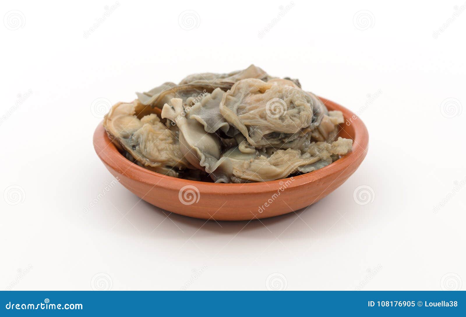 Small Bowl Filled with Cherrystone Clams Stock Image - Image of diet ...