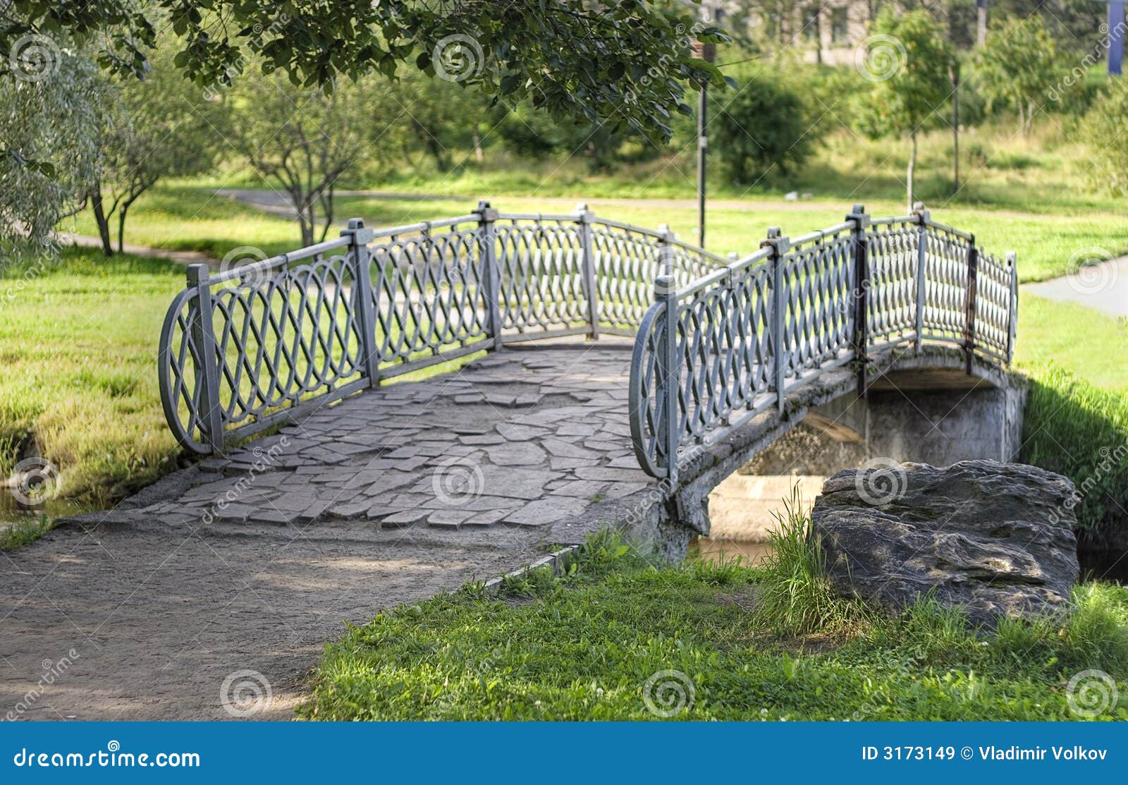 Small bridge stock image. Image of water, garden, river - 3173149