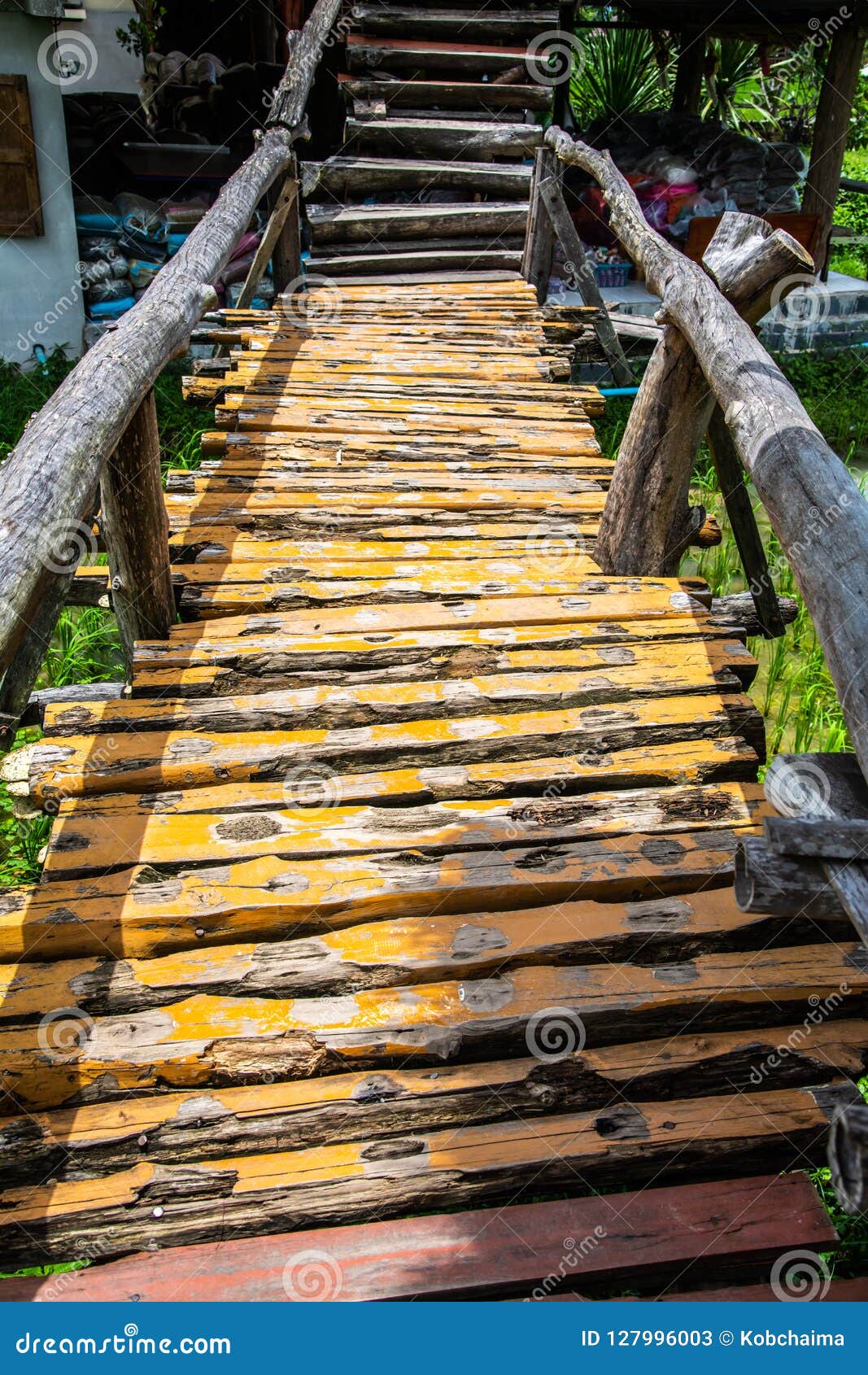 Small Bridge in the Country Stock Image - Image of path, meadow: 127996003
