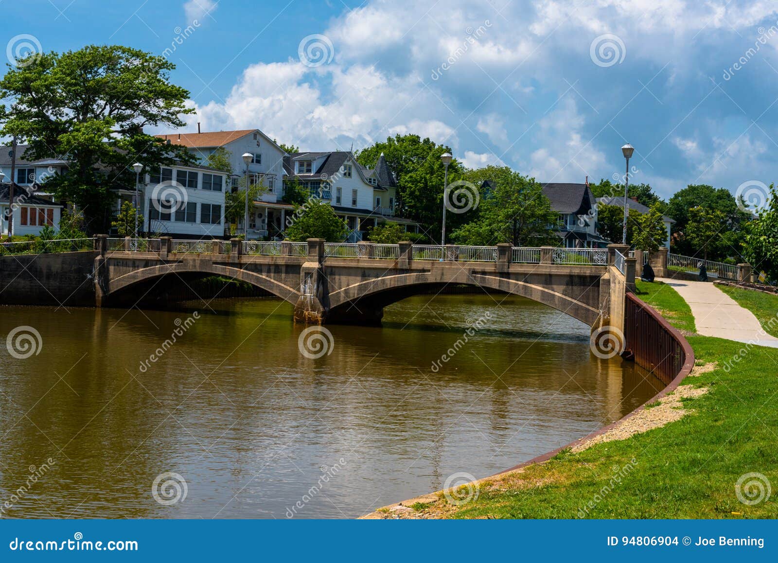 Small Bridge Over a Lake stock photo. Image of town, park - 94806904