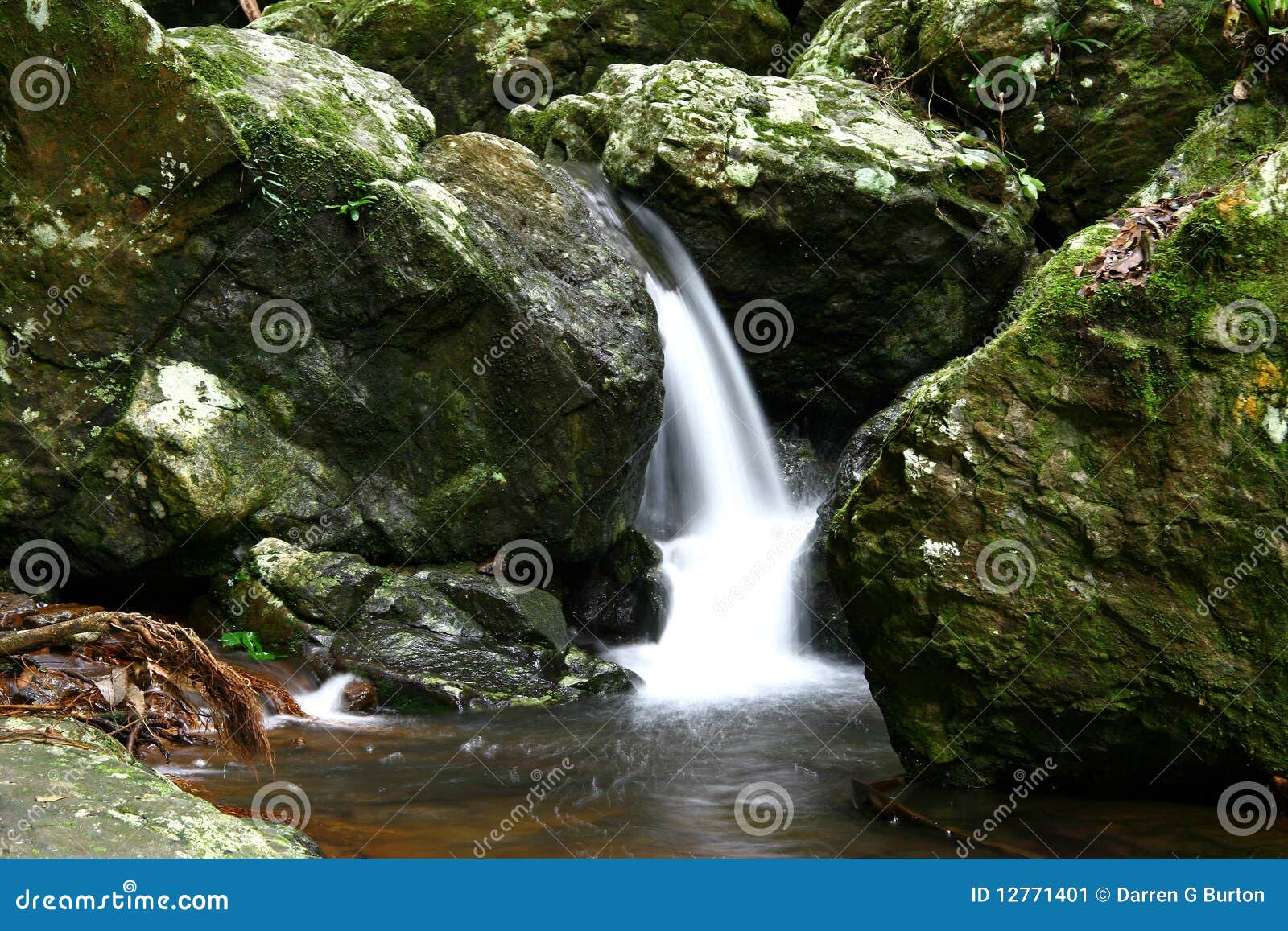 Small Cascade stock image. Image of cascade, water, mountains - 12771401