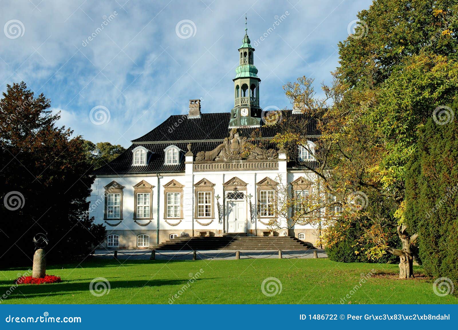 Small castle stock photo. Image of tourist, flowers, castle - 1486722