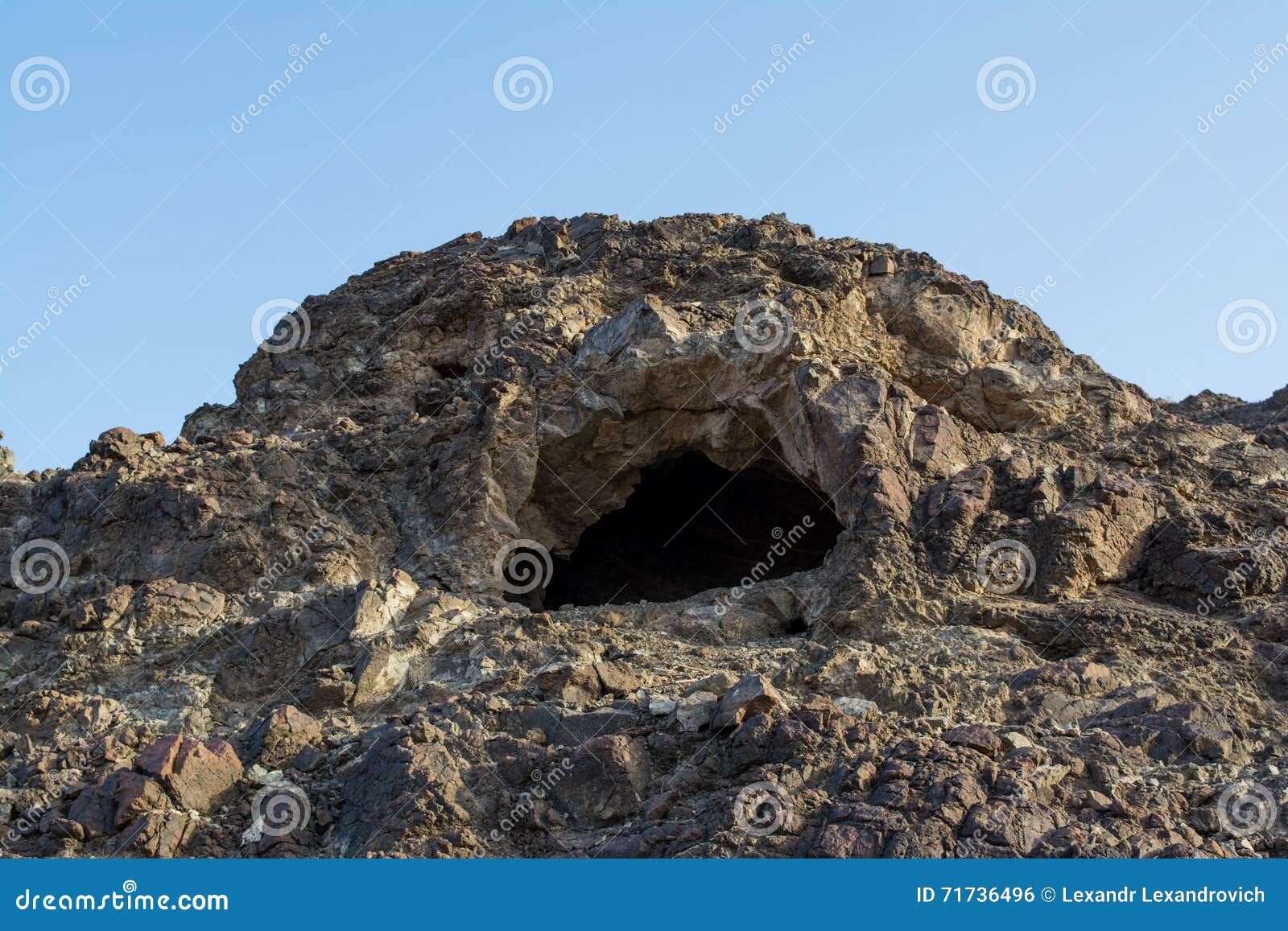 Small Cave Formed In The Red Limestone Walls Of Condor Canyon Stock ...
