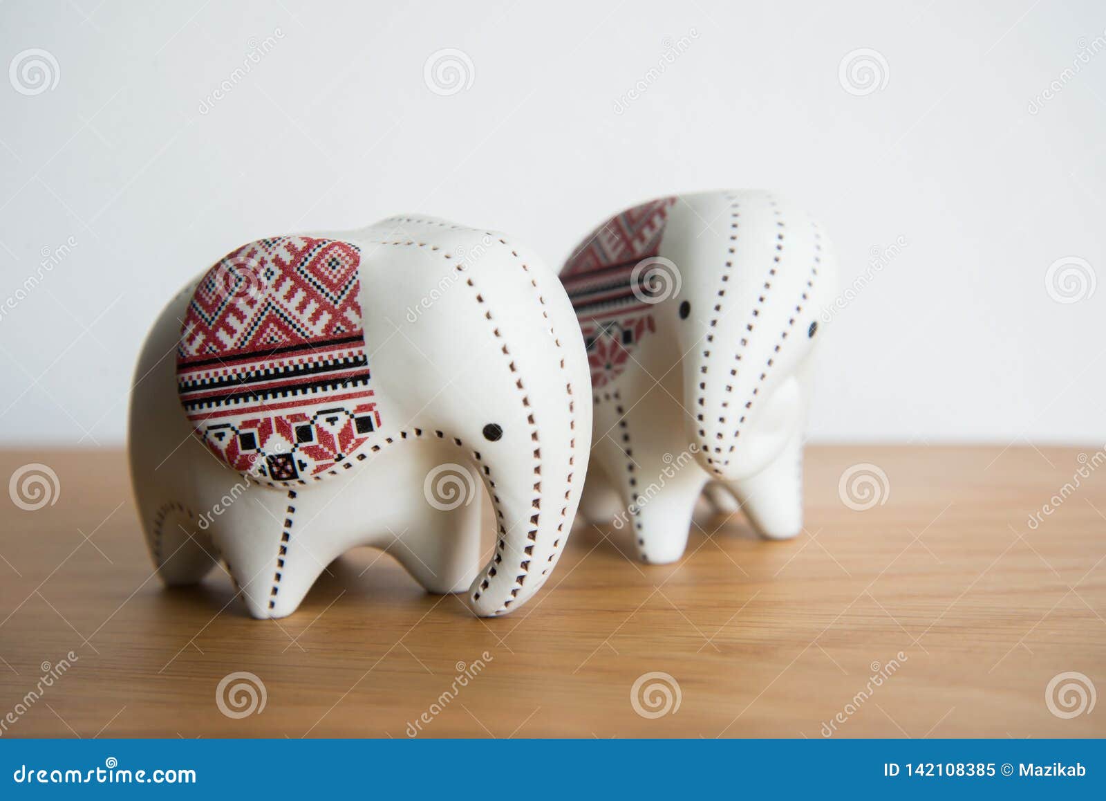 Small ceramic elephant stock image. Image of craft, background - 142108385
