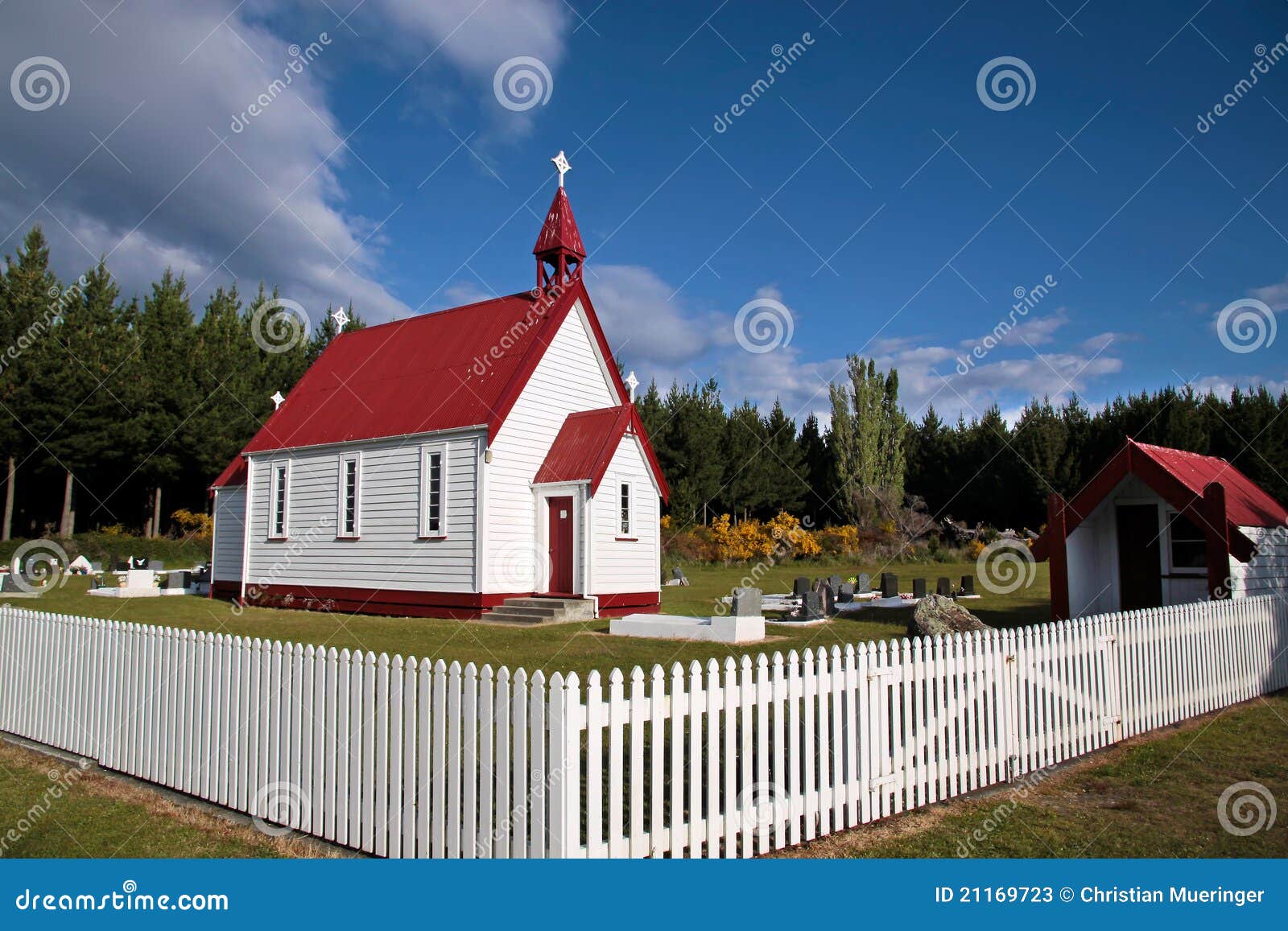 Small chapel in Waitetoko stock image. Image of pioneer - 21169723