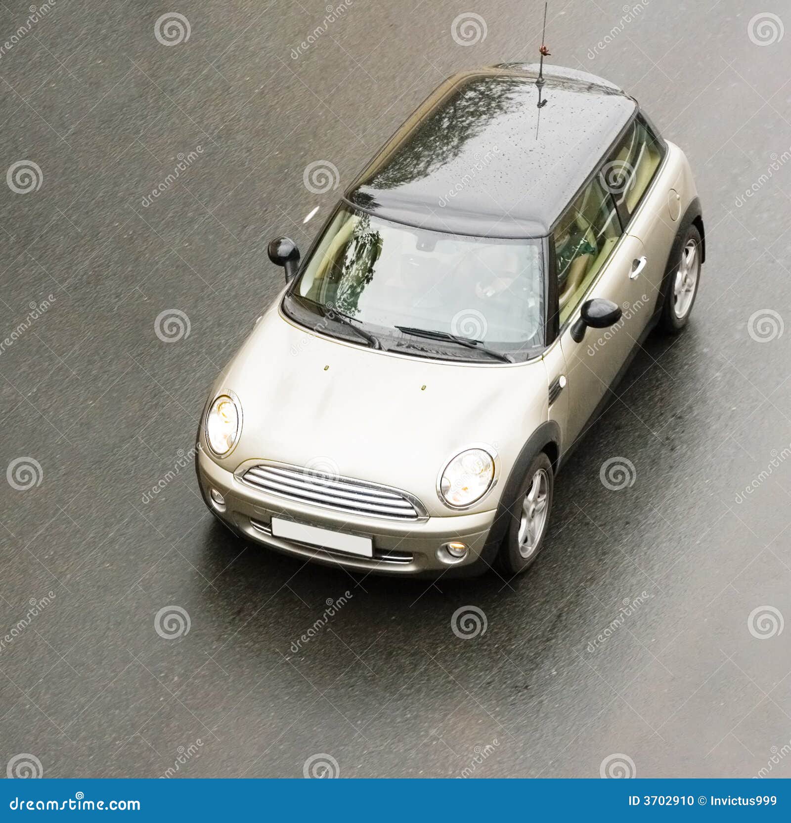 Small Compact Rig Semi Truck With Refrigerator Box Trailer Transporting ...