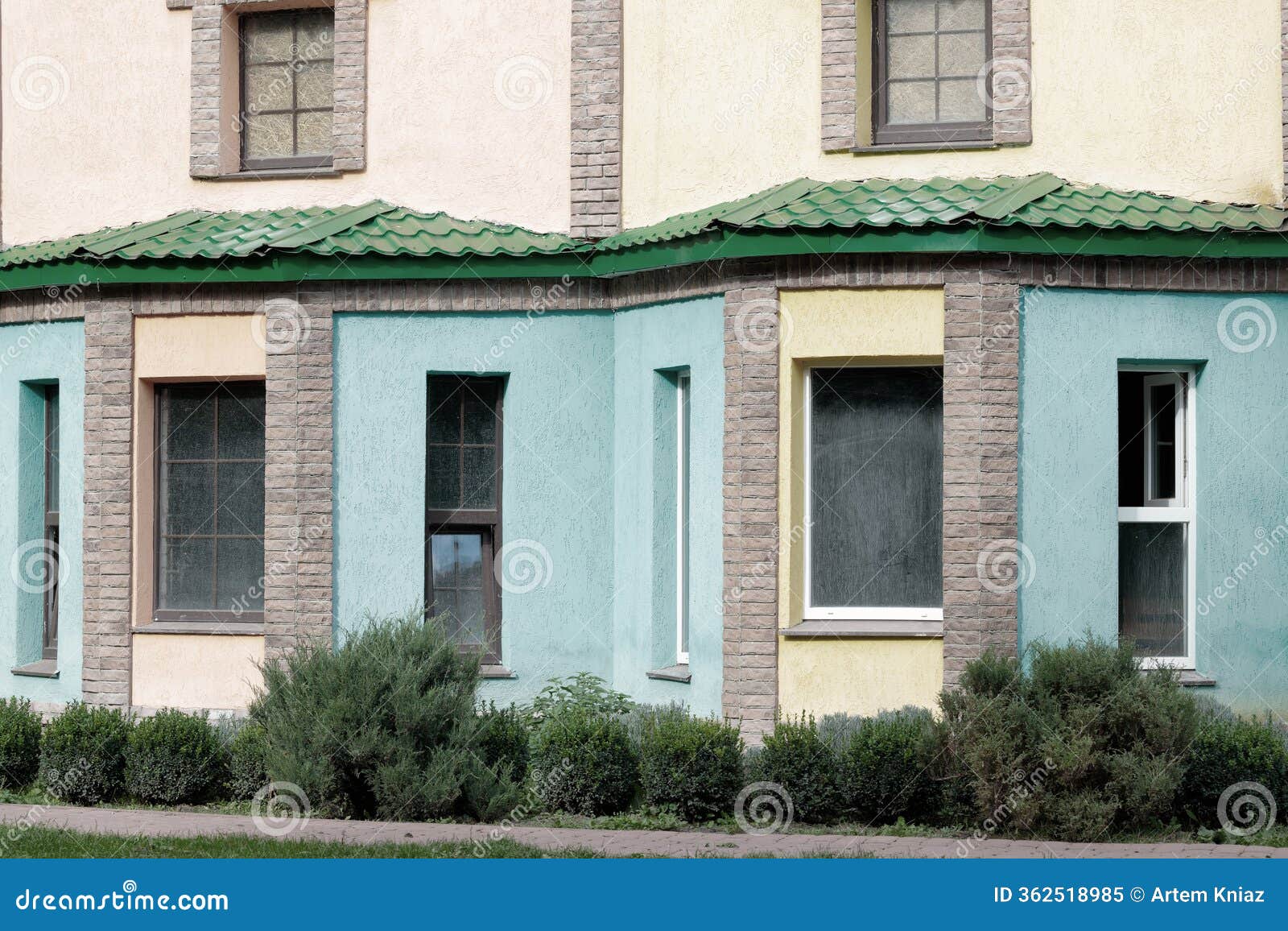 Small Cottage External Facade Wall and Windows without Ani Decorative ...