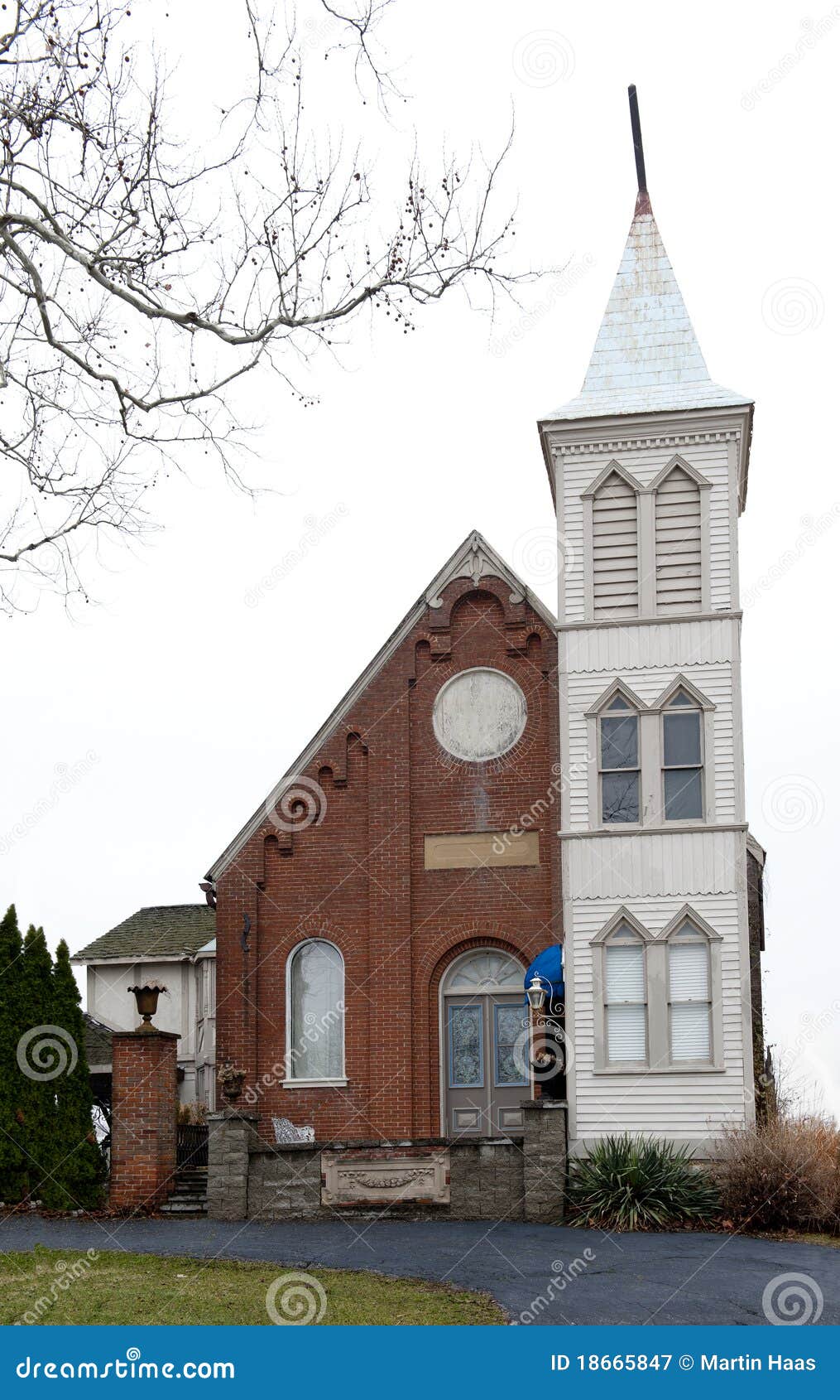 Small country church stock image. Image of doors, worship - 18665847