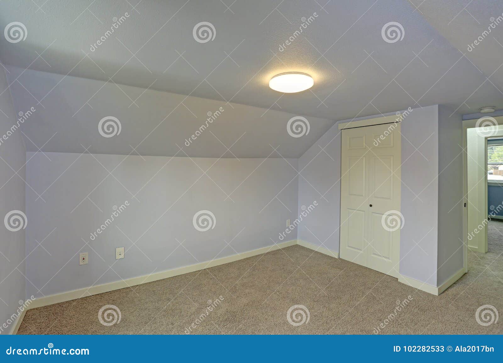 Small Empty Room With Laminated Flooring, Double-paned White Aluminum ...