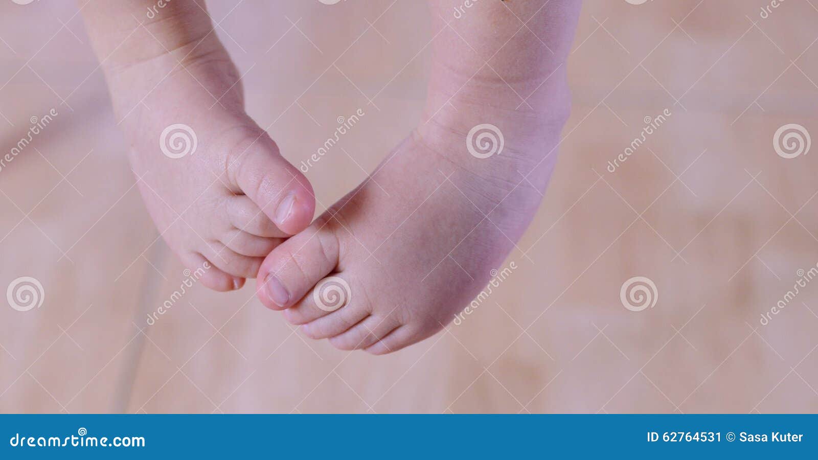 Small Feet are Touching Themselves Stock Image - Image of lovely, cold ...