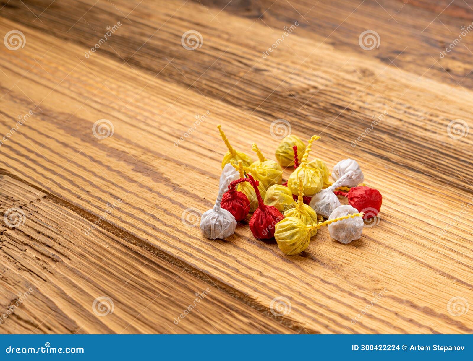 Small Firecrackers, Celebration Dynamite, Kids Pyrotechnics, Fire ...