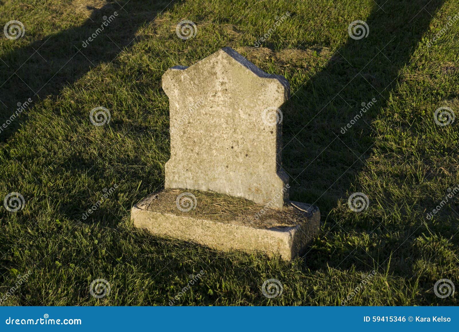 Small Forgotten Grave at Sunset Stock Photo - Image of graveyard ...