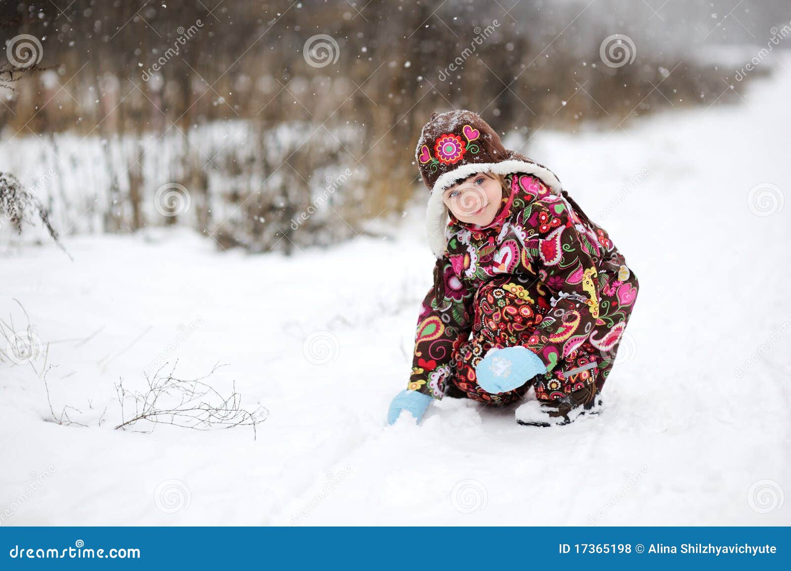 Small Girl in Strong Snow Fall Stock Photo - Image of life, nature ...