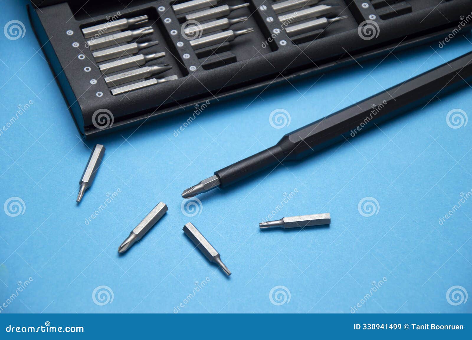 Small Hand Screwdriver with Interchangeable Tips, Screwdriver for DIY ...