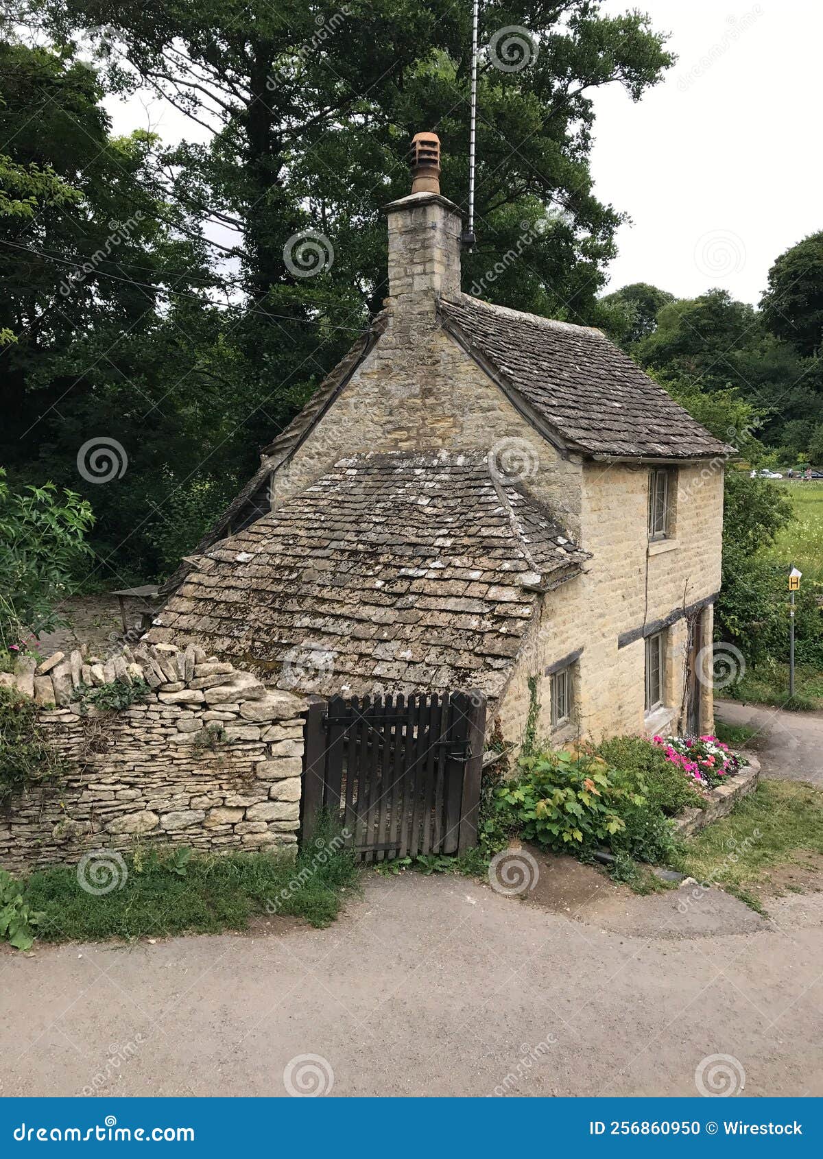 Small house in countryside stock photo. Image of nature - 256860950