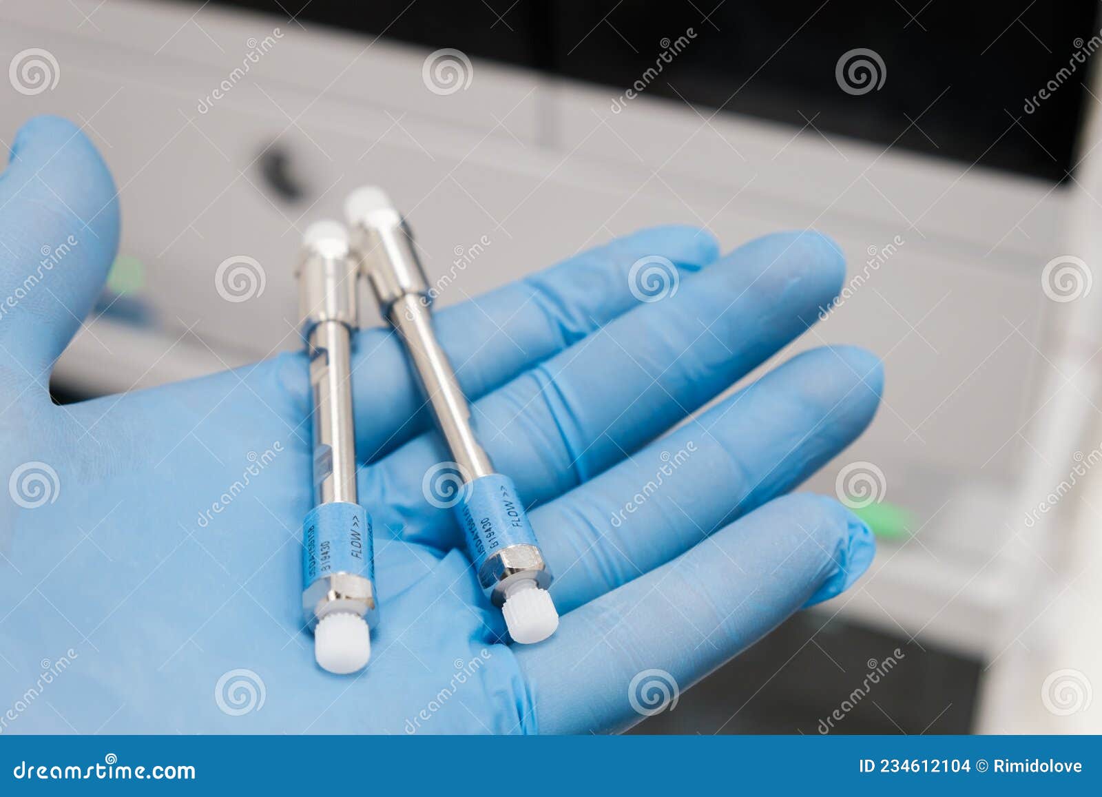 Small HPLC 50 Mm Columns for Separation Compounds in Laboratory Worker ...