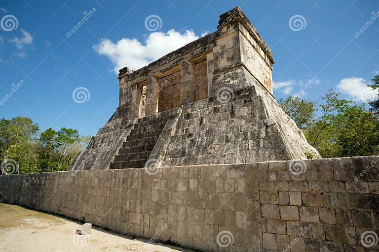 Small Mayan temple stock photo. Image of itza, mayan - 43288602