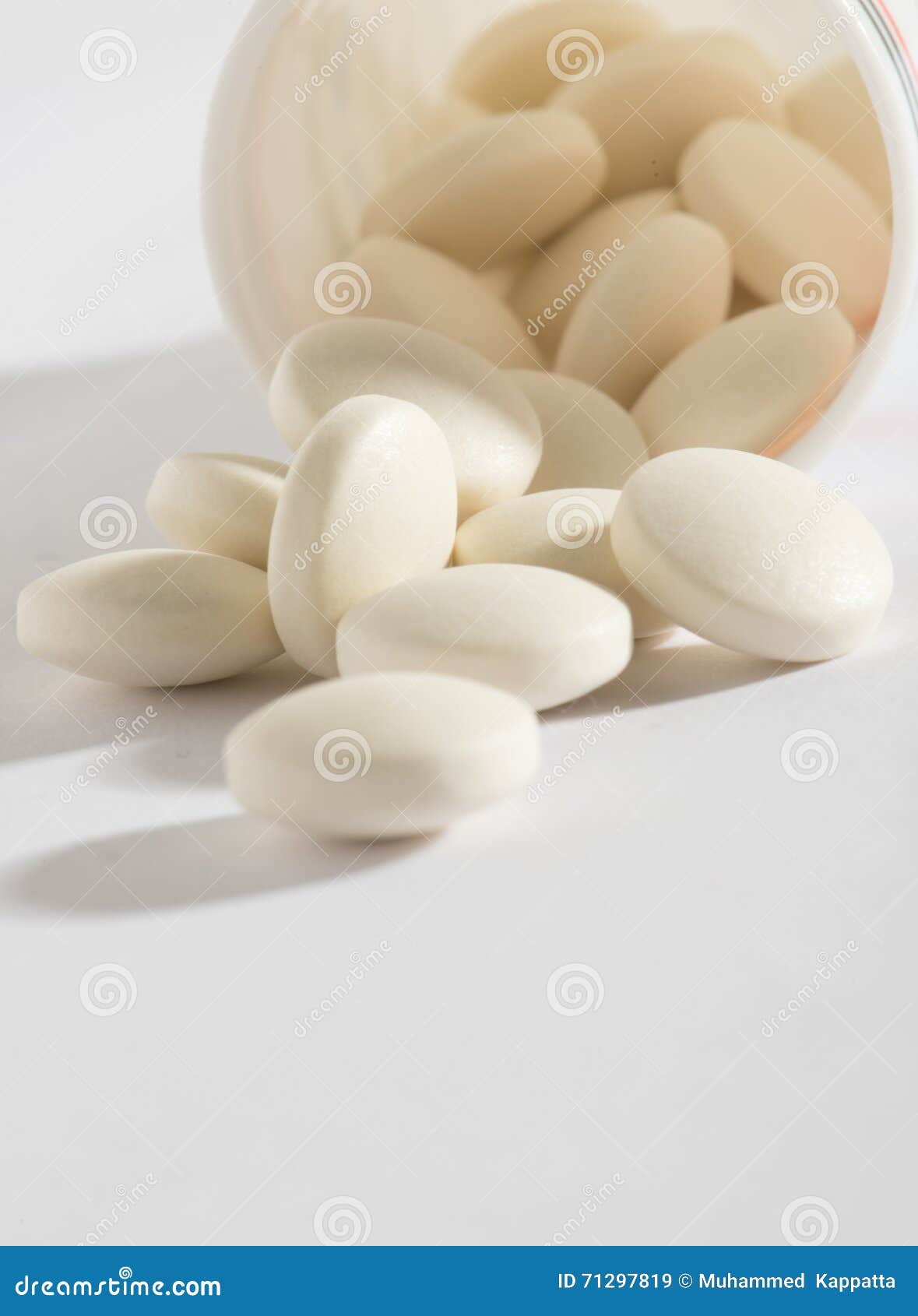 104,152 Small Medicine Stock Photos - Free & Royalty-Free Stock Photos ...