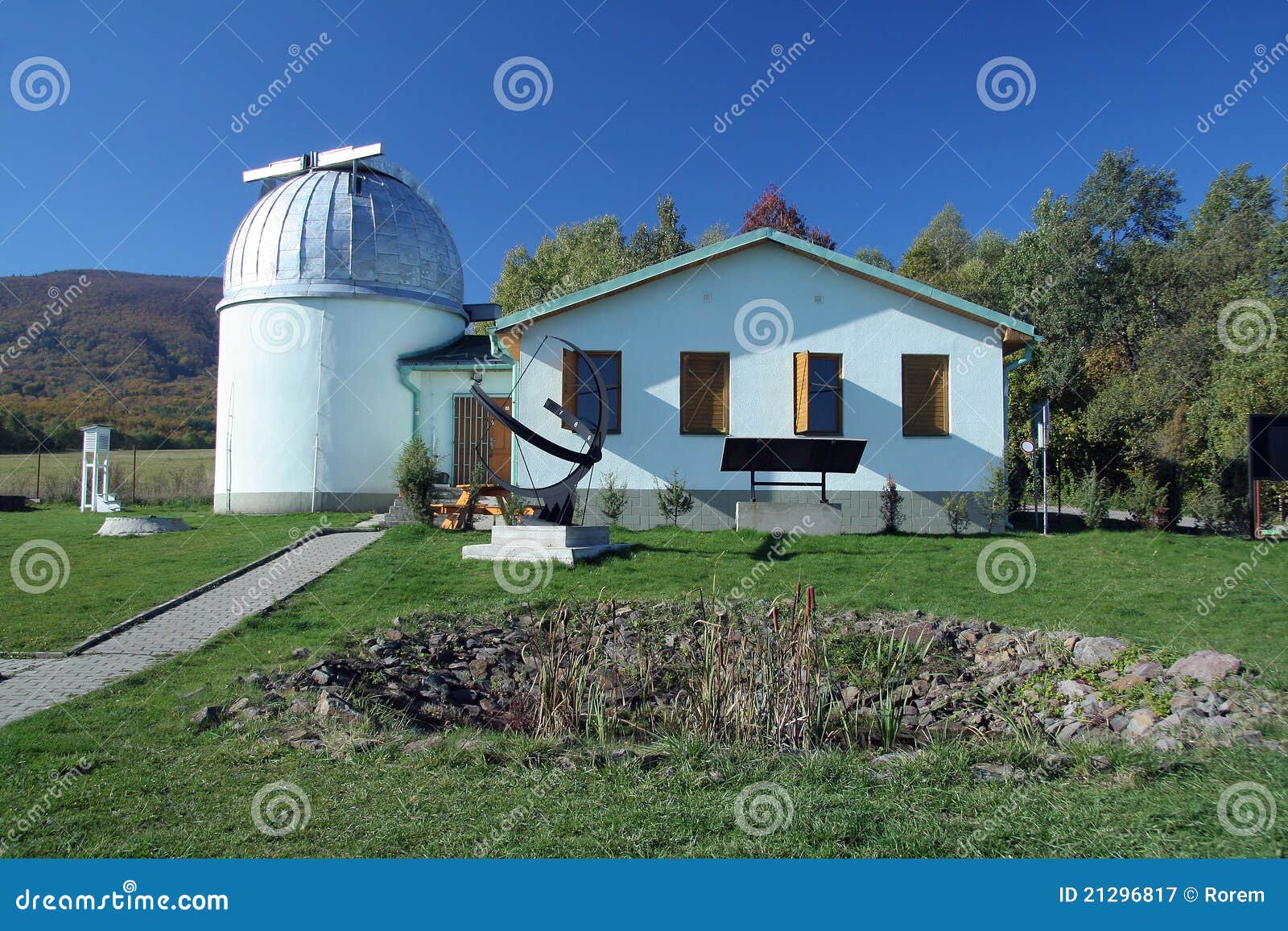 Small observatory stock image. Image of small, hvezdaren - 21296817