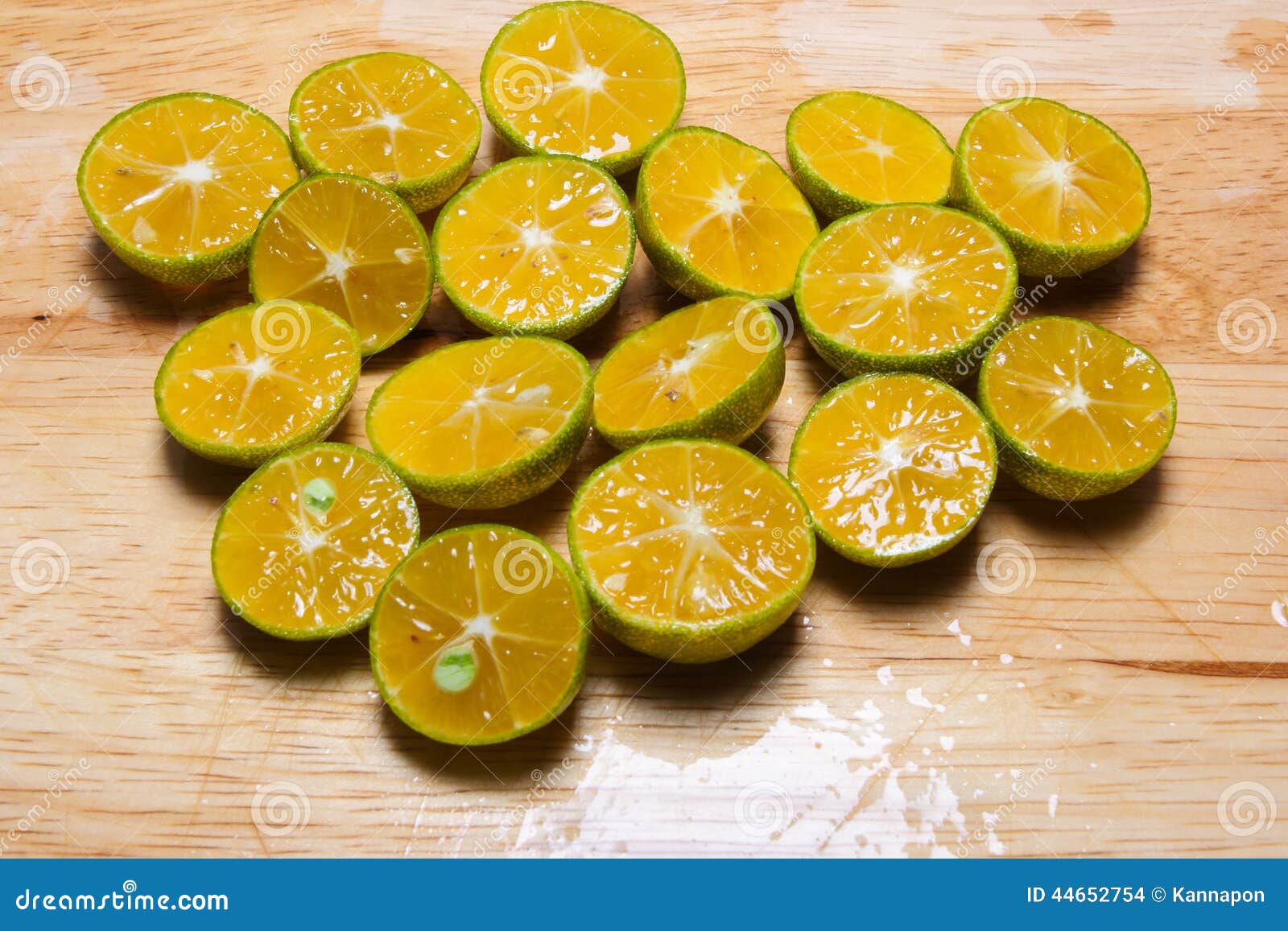 Small oranges stock photo. Image of dietary, fruity, refreshment - 44652754