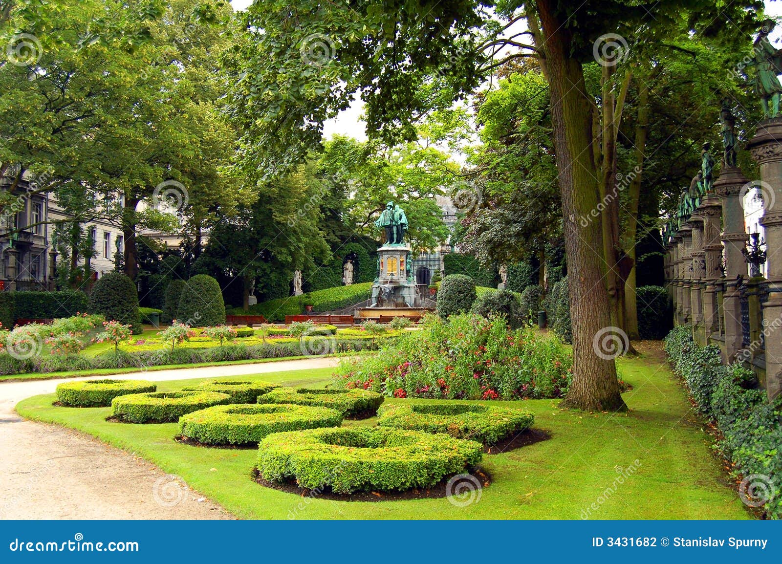 Small park stock photo. Image of forms, green, fountain - 3431682