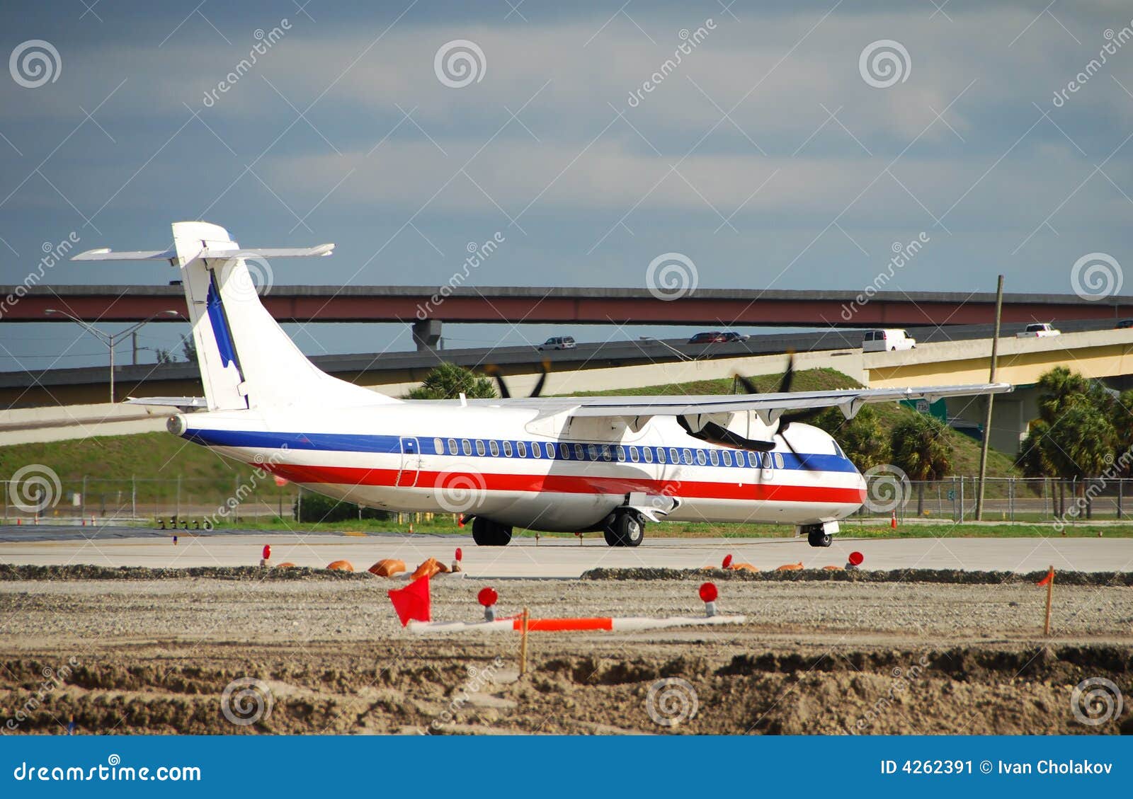 Small passenger plane stock image. Image of small, airport - 4262391