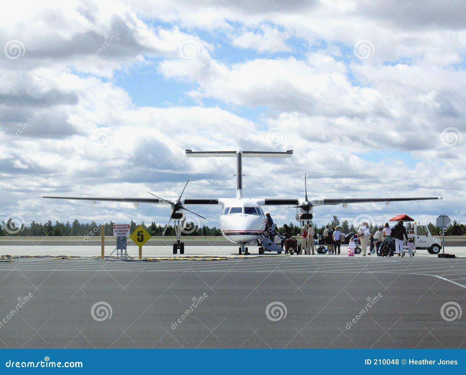 Small plane boarding stock photo. Image of boarding, airline - 210048