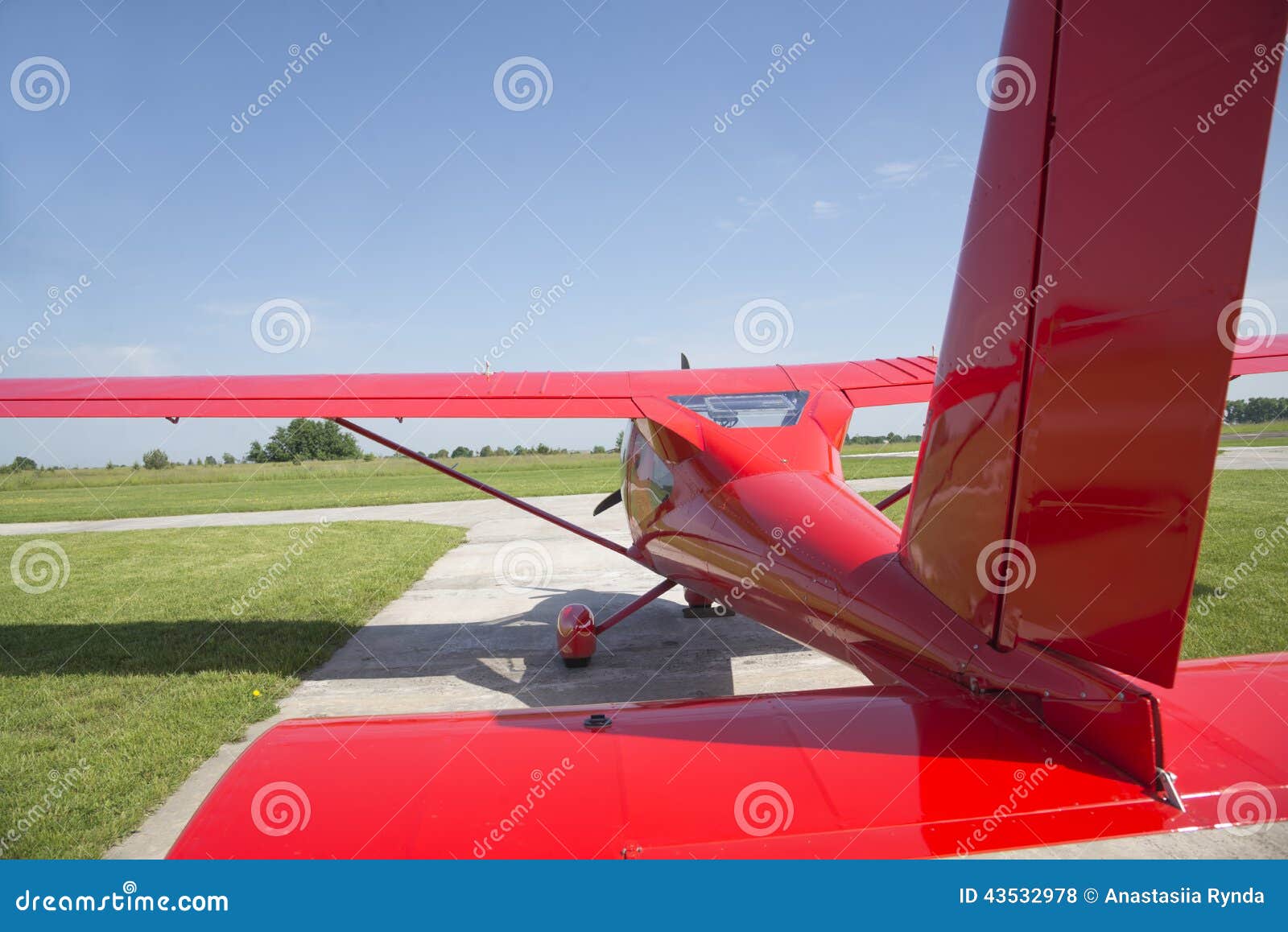 Small Plane Preparing To Take Off Stock Photo - Image of grass ...