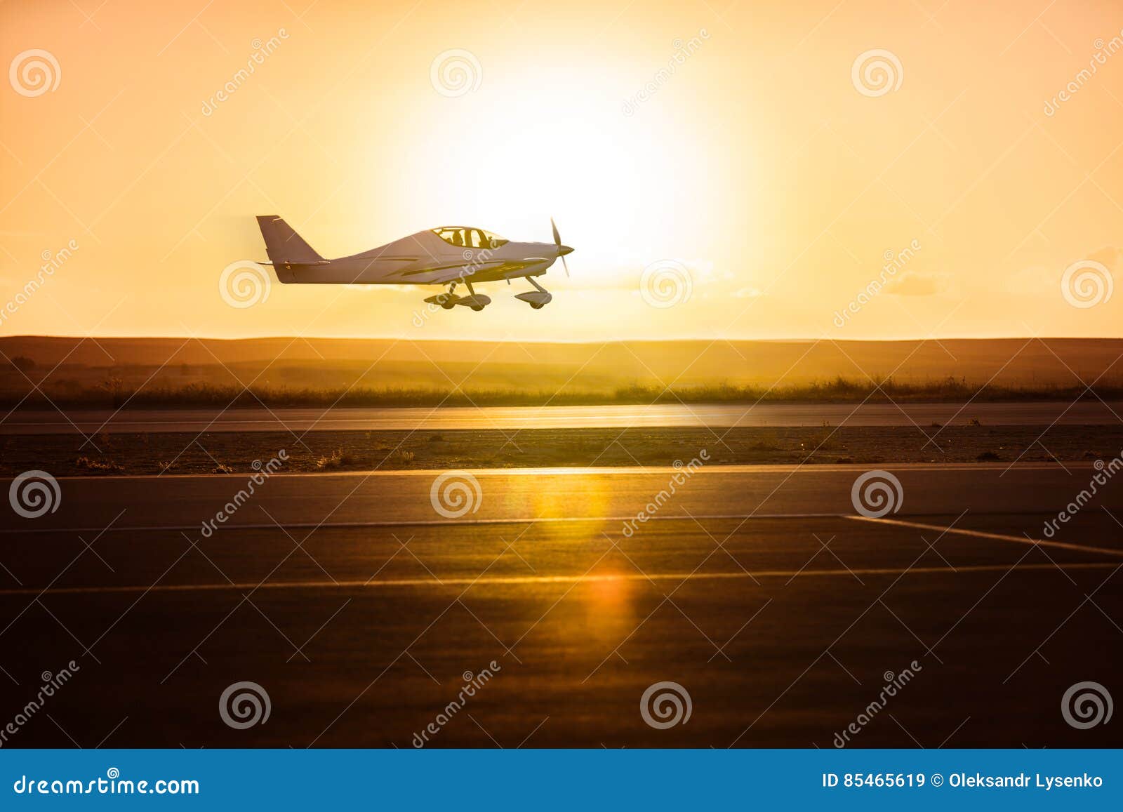 Small plane on the runway stock image. Image of runway - 85465619