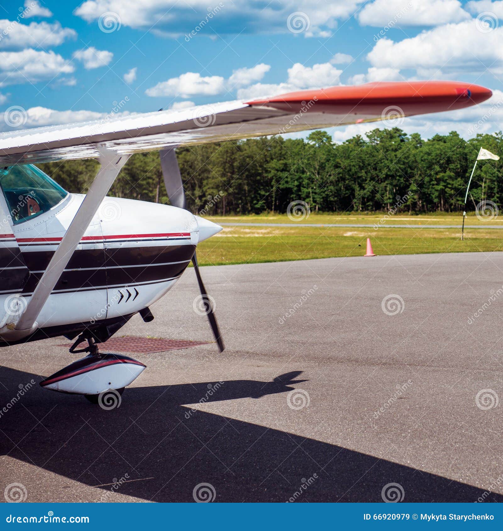 Small Private Plane in Airport Ready To Take Off Stock Image - Image of ...