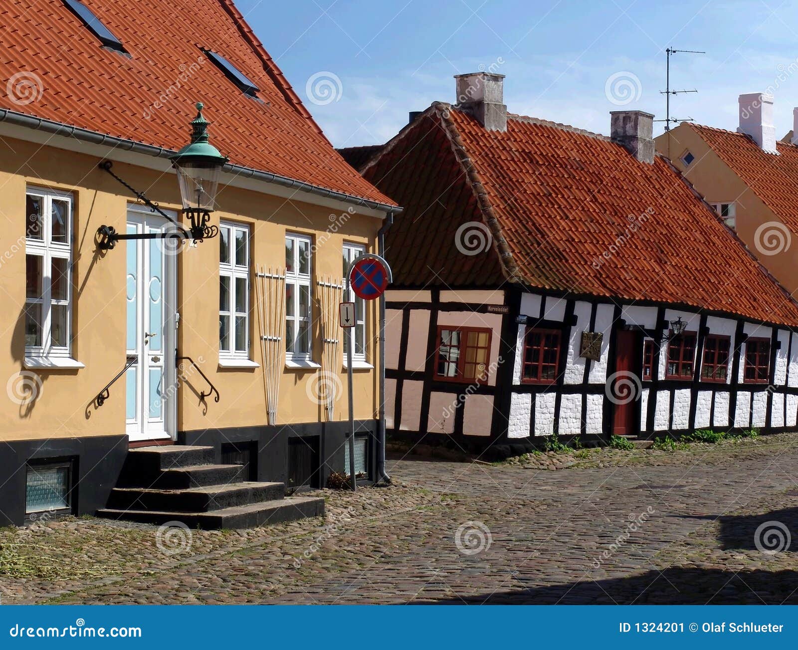 Small Road Stone Background, Dark Gravel Pebbles Stone Texture Seamless ...