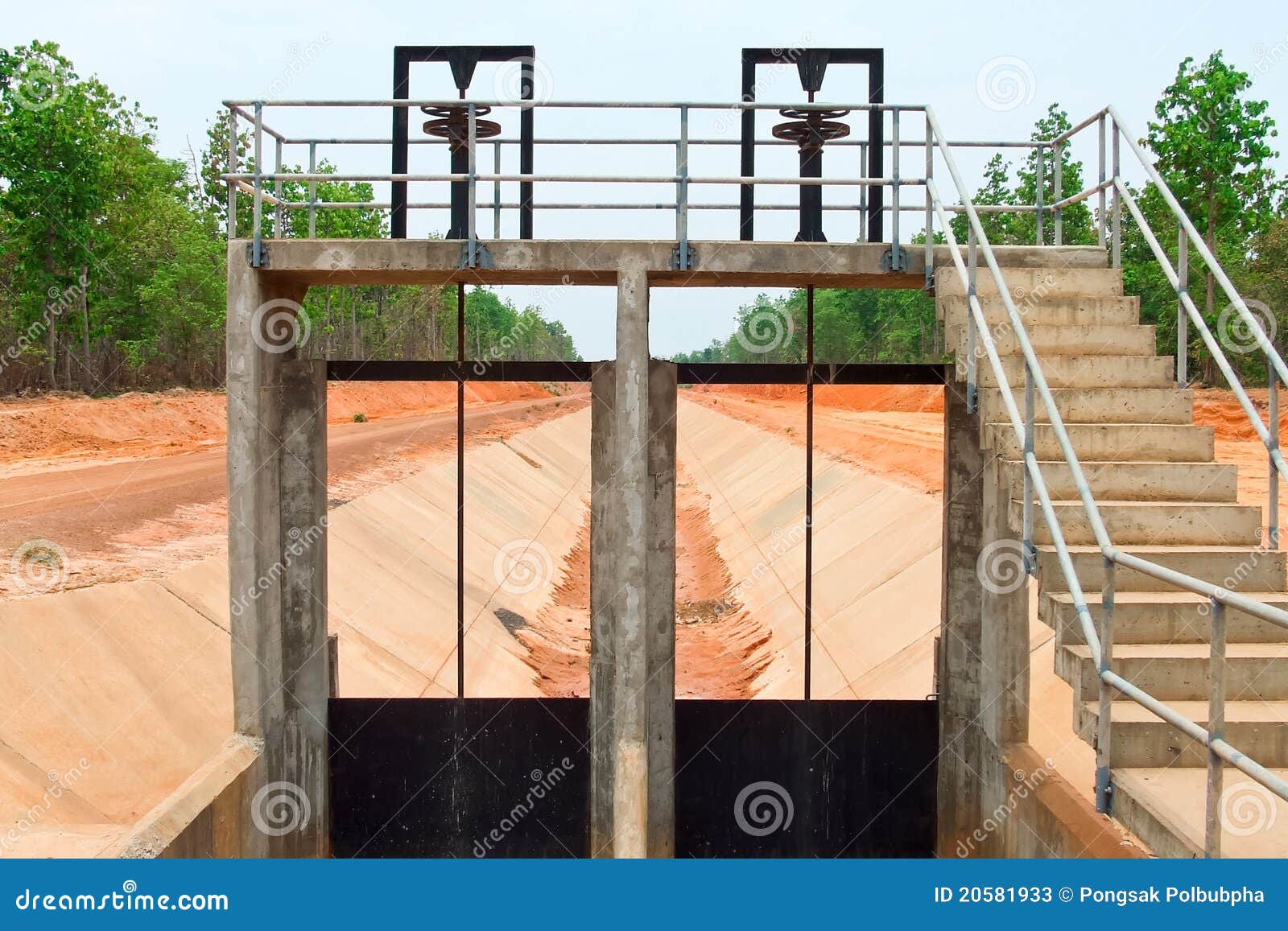 Small sluice stock image. Image of environment, construction - 20581933