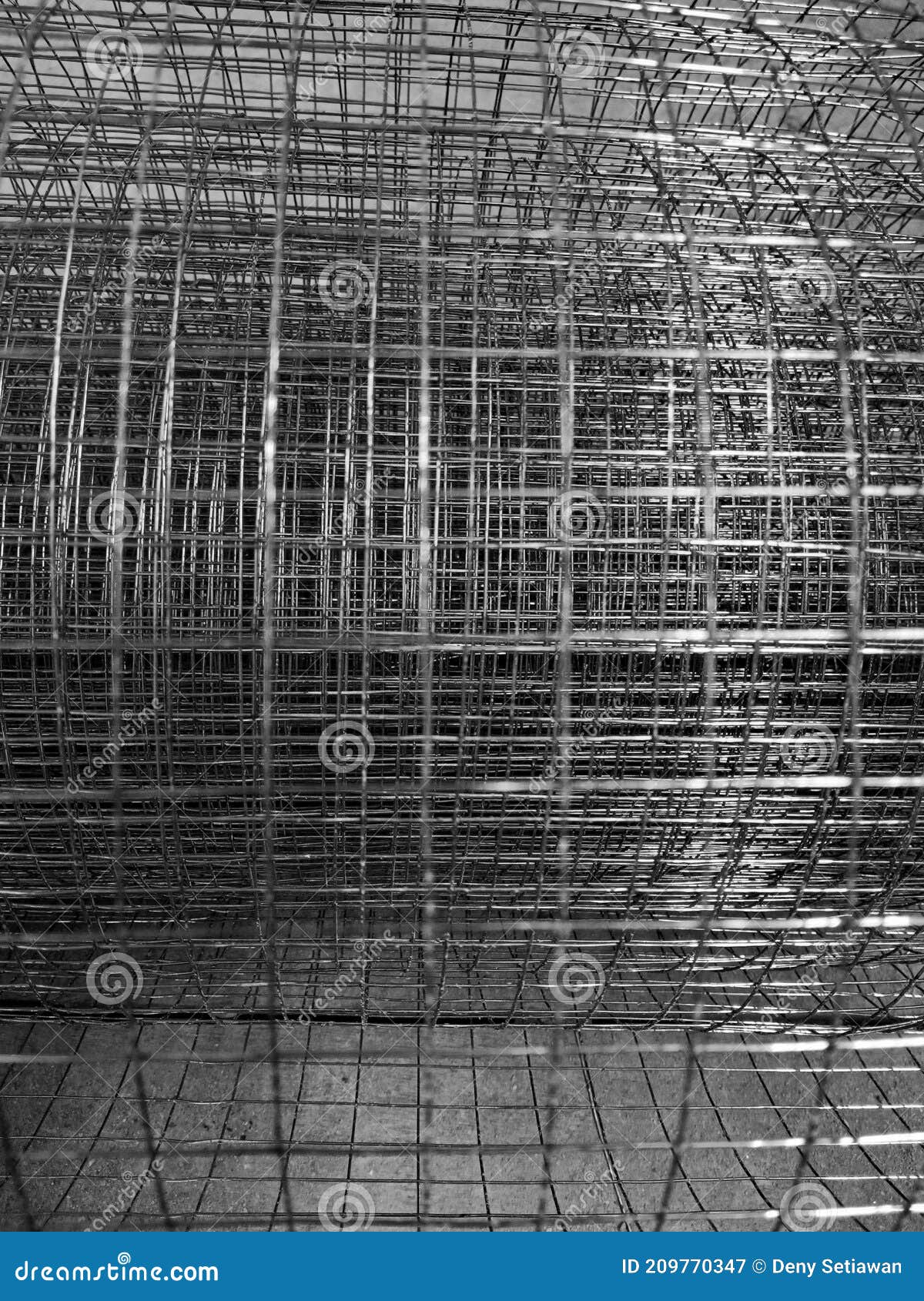 Small Square Iron Wire Roll Stock Image - Image of small, roll: 209770347