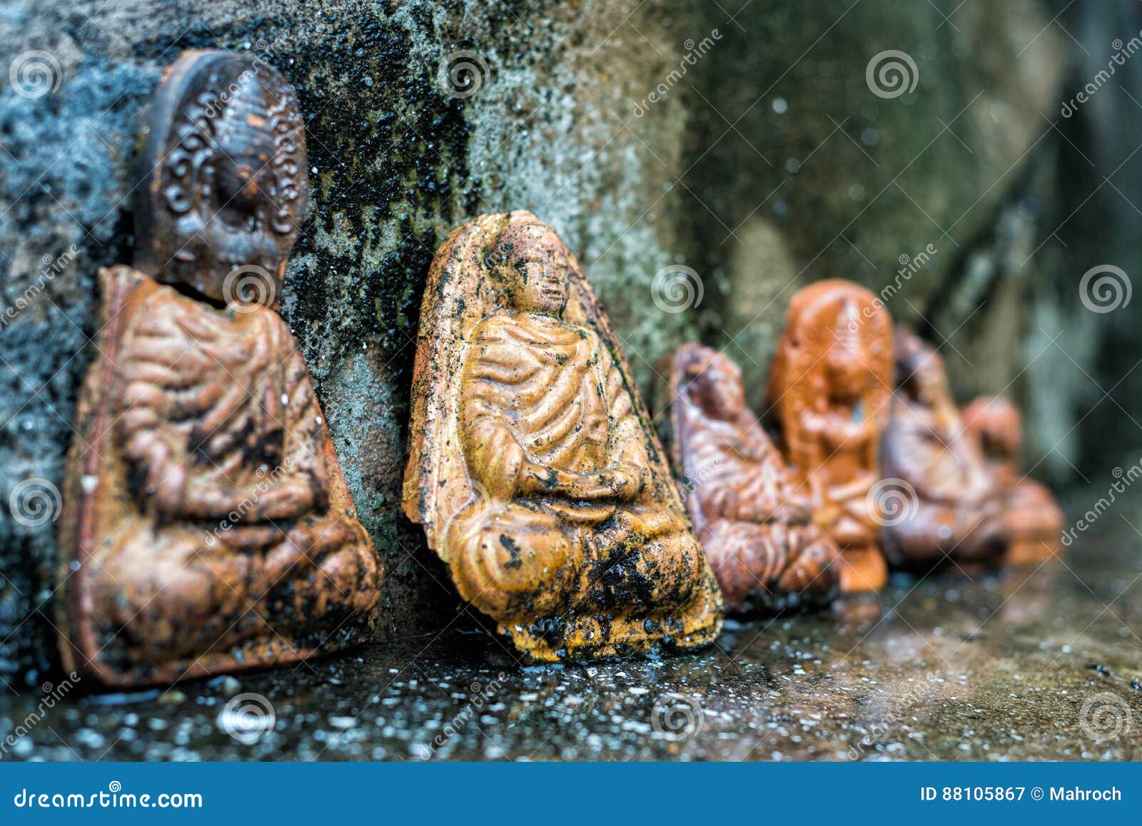 Small statues of Buddha stock image. Image of asian, buddhist - 88105867