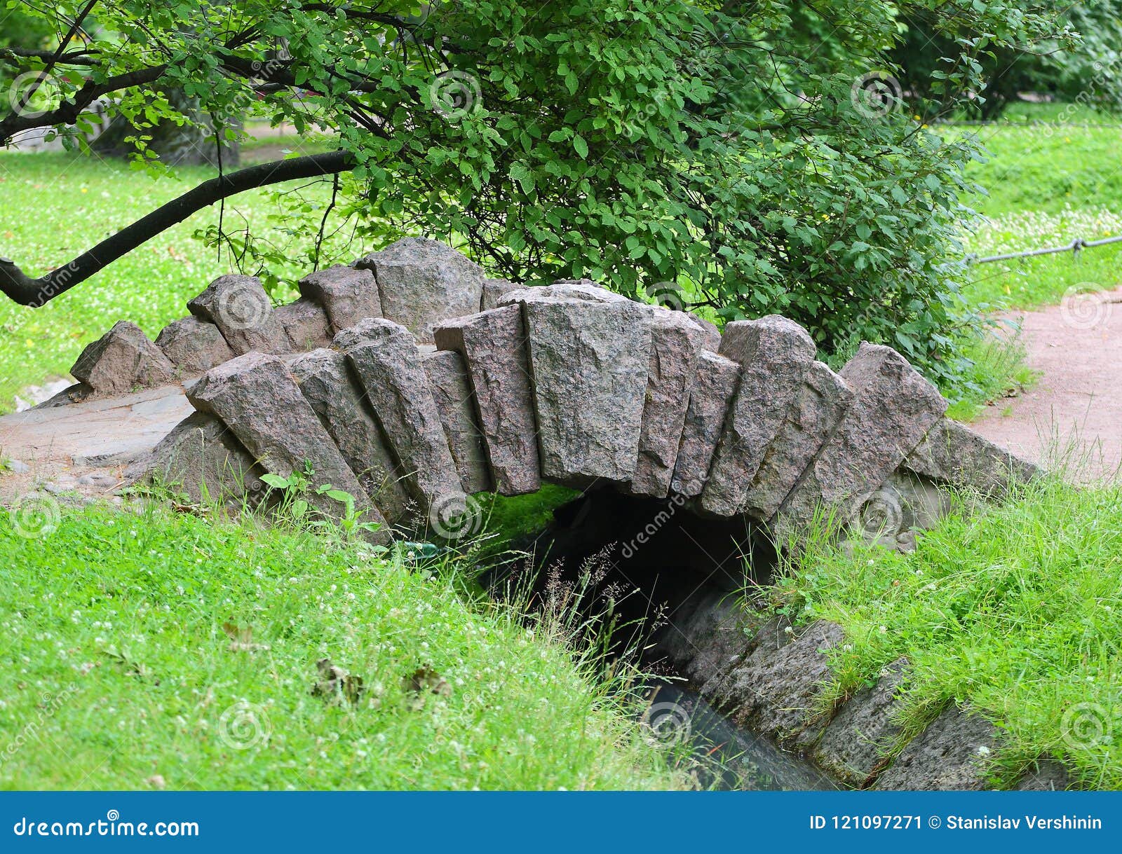 Small stone bridge stock image. Image of park, design - 121097271