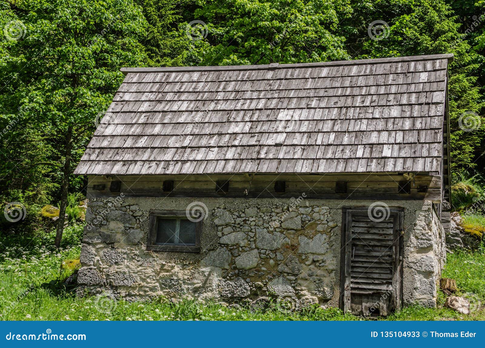 Small stone house stock image. Image of hiking, overgrown - 135104933