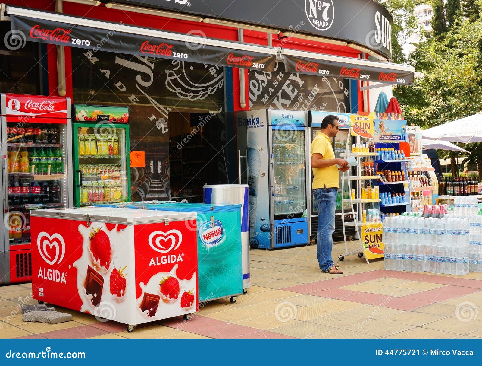 Small store editorial photo. Image of small, beach, fridge - 44775721