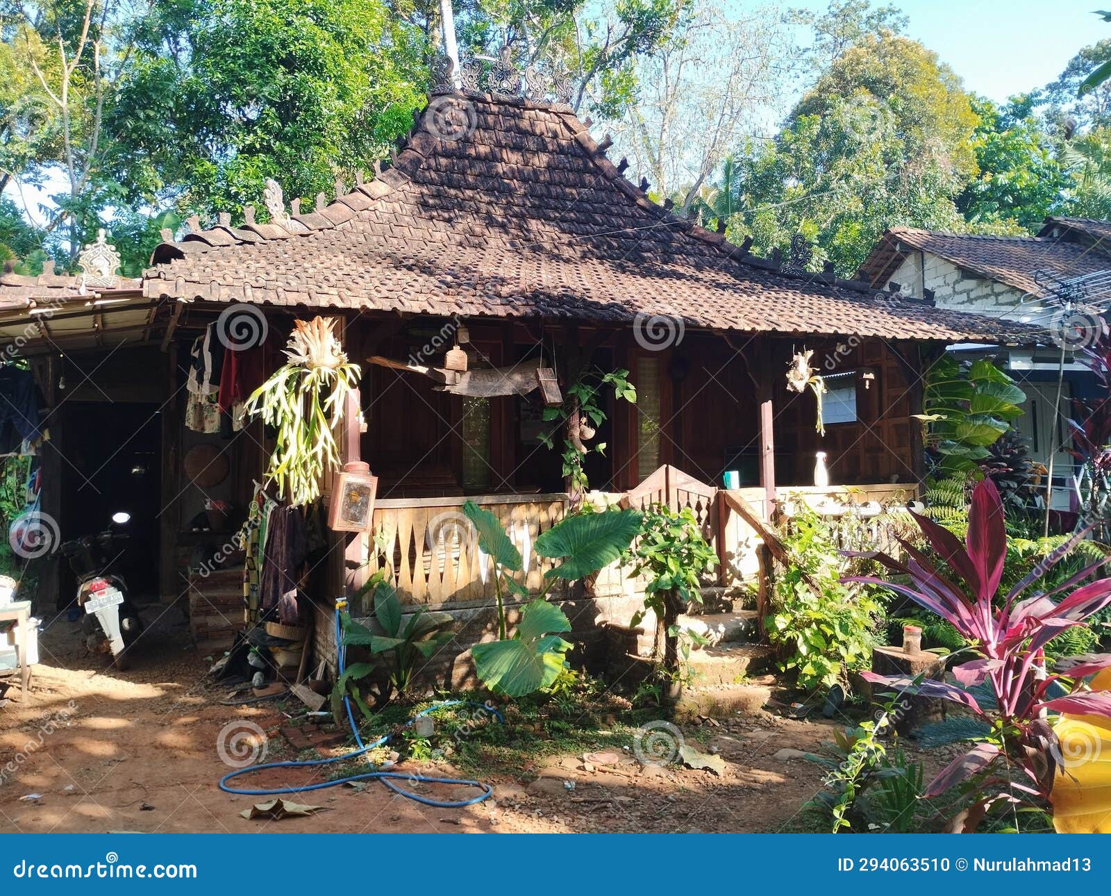 The Small Sweet Home Antiqe from Java Editorial Image - Image of home ...